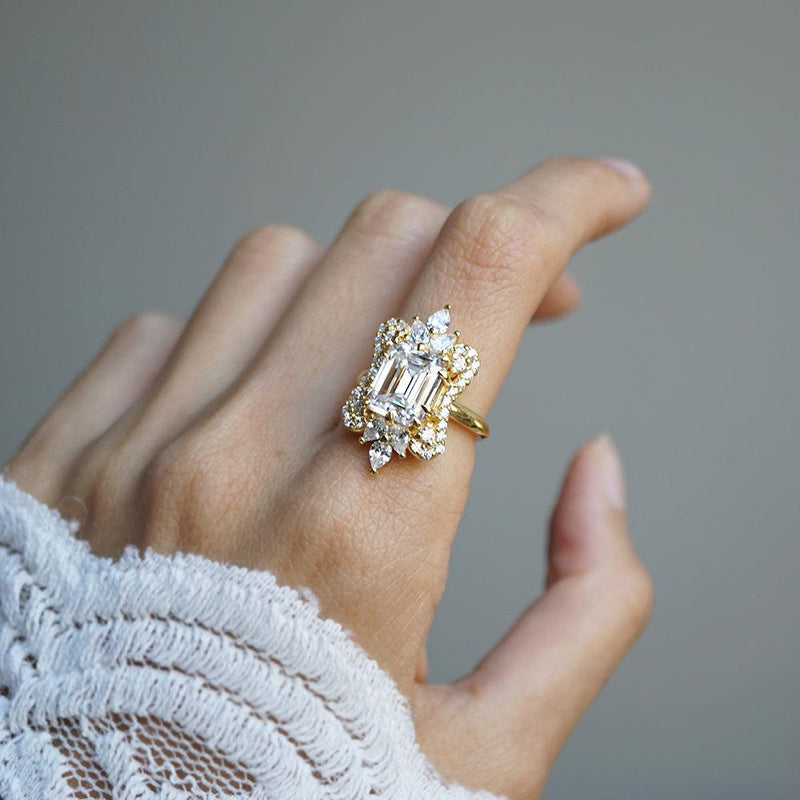 Grande Eleanor Diamond Ring in 14K and 18K Gold, 4ct (Moissanite or La ...