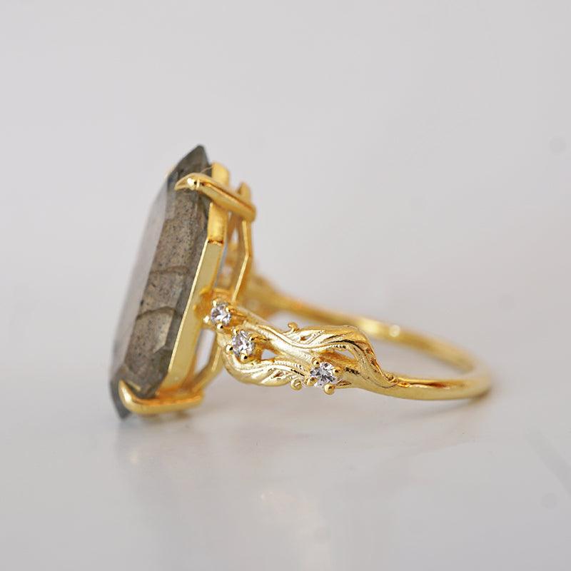 14K & 18K Gold Moody Labradorite Ring – Custom Cut Labradorite with ...