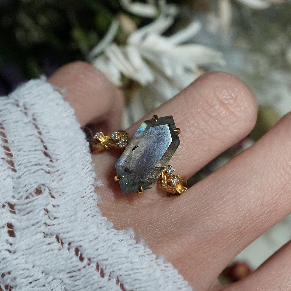 14K & 18K Gold Moody Labradorite Ring – Custom Cut Labradorite with ...